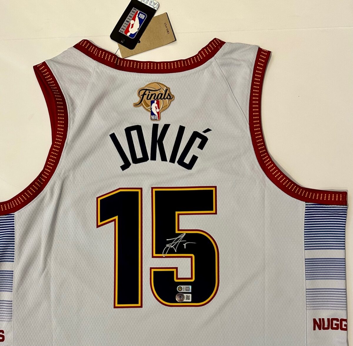 Nikola Jokic Autographed Denver Nuggets Nike Swingman Authentics Jersey ...